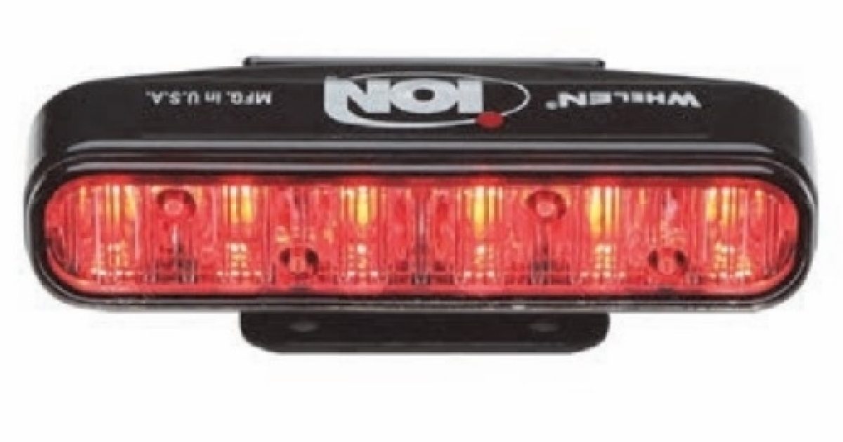 Whelen® ION™ Super-LED®, Red, 12V | Ferno Norden