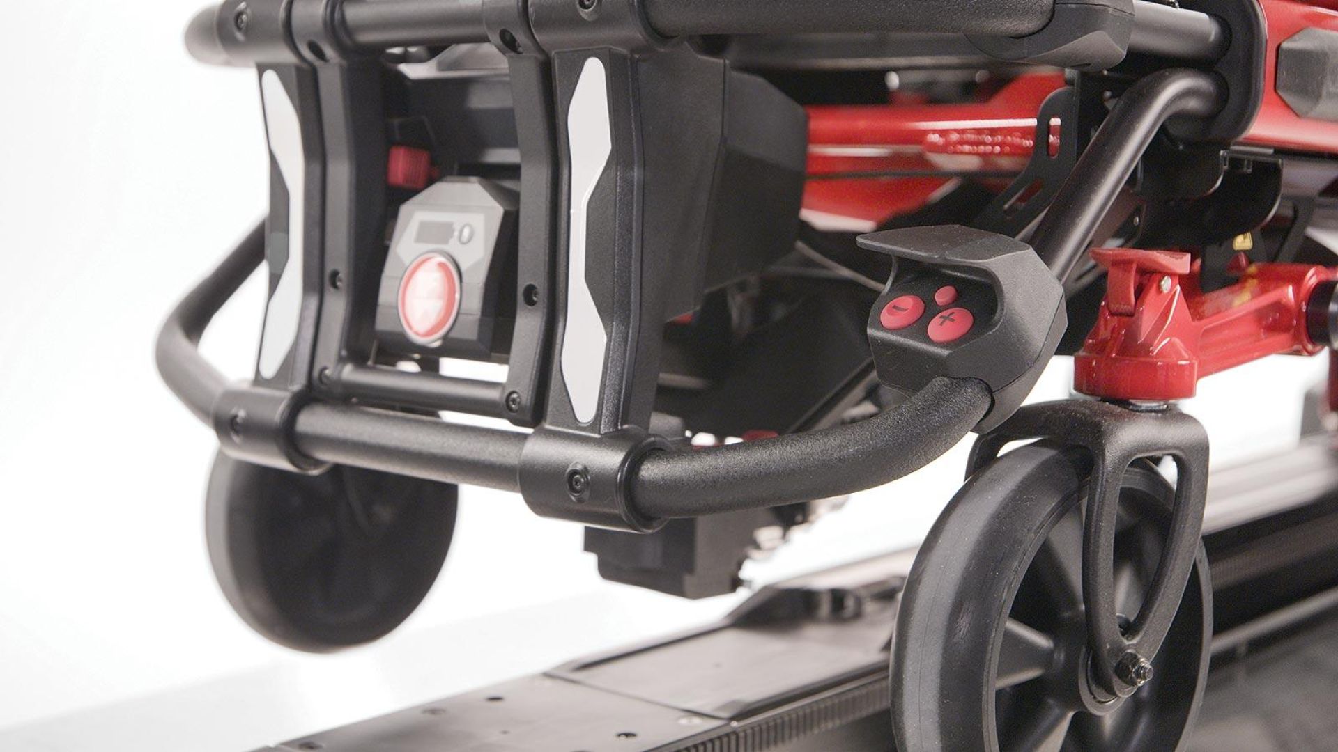Ferno Power F2 Fastening System with PowerDrive | Ferno Norden